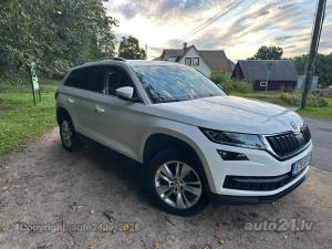 Balts Skoda Kodiaq 2020 Valga, ar dzinēja tilpumu 2.00 L un nobraukumu 143 tūkst. km par 25200 €, foto 3 vietnē AUTOMOTO.COM.LV