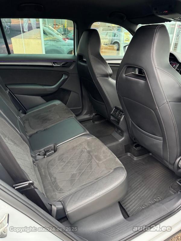 White Skoda Kodiaq 2021 in Viljandi, with an engine capacity of 2.00 L and mileage of 196 thousand km for 25800 €, photo 11 on AUTOMOTO.COM.LV
