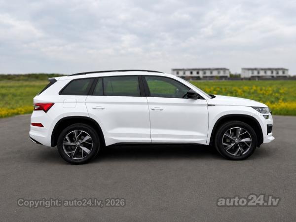 Balts Skoda Kodiaq 2021 Tallina, ar dzinēja tilpumu 1.50 L un nobraukumu 86 tūkst. km par 28999 €, foto 9 vietnē AUTOMOTO.COM.LV