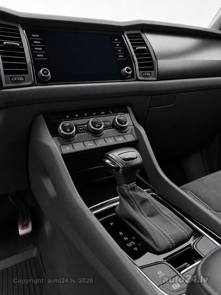 Белый Шкода Kodiaq 2021 в Таллин, объемом двигателя 1.50 л и пробегом 86 тыс. км за 28999 €, фото 21 на AUTOMOTO.COM.LV