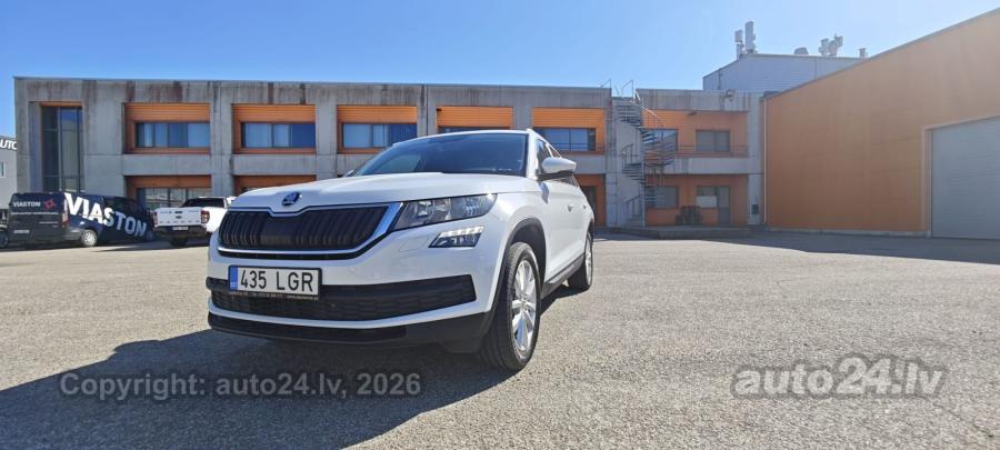 Белый Шкода Kodiaq 2021 в Таллин, объемом двигателя 2.00 л и пробегом 17 тыс. км за 22000 €, фото 8 на AUTOMOTO.COM.LV
