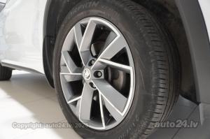 Белый Шкода Kodiaq 2021 в Таллин, объемом двигателя 2.00 л и пробегом 82 тыс. км за 31900 €, фото 6 на AUTOMOTO.COM.LV