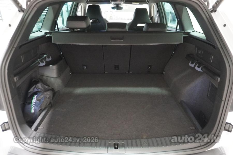 Белый Шкода Kodiaq 2021 в Таллин, объемом двигателя 2.00 л и пробегом 82 тыс. км за 31900 €, фото 8 на AUTOMOTO.COM.LV