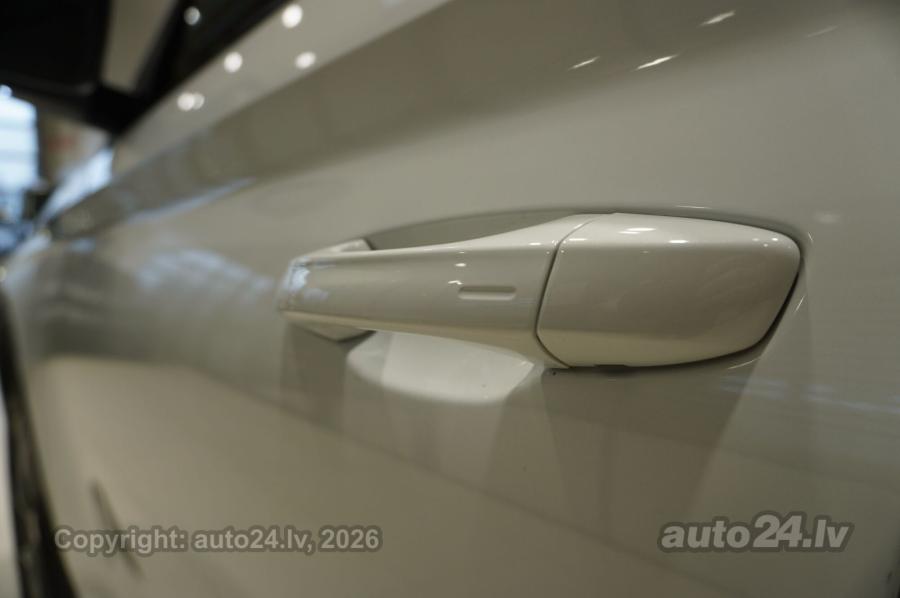 Белый Шкода Kodiaq 2021 в Таллин, объемом двигателя 2.00 л и пробегом 82 тыс. км за 31900 €, фото 14 на AUTOMOTO.COM.LV