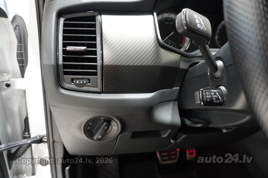 Белый Шкода Kodiaq 2021 в Таллин, объемом двигателя 2.00 л и пробегом 82 тыс. км за 31900 €, фото 18 на AUTOMOTO.COM.LV