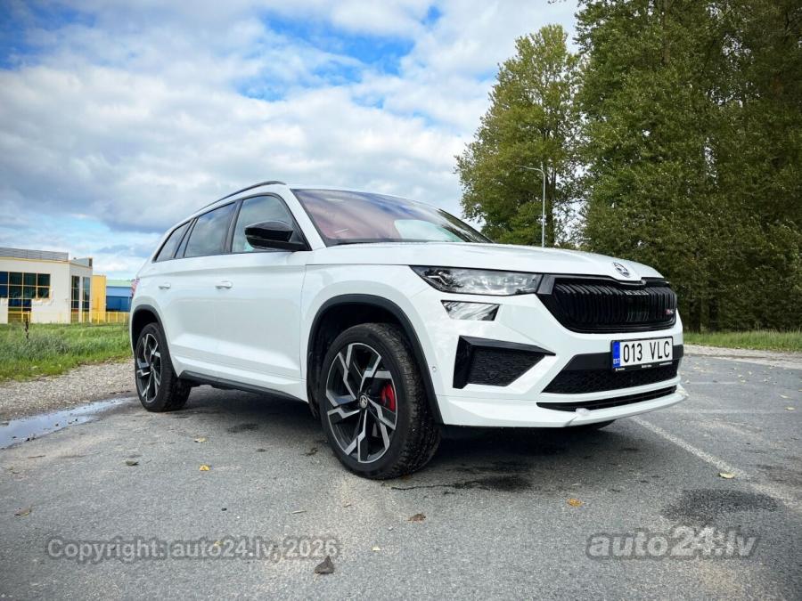Balts Skoda Kodiaq 2022 Tallina, ar dzinēja tilpumu 2.00 L un nobraukumu 18 tūkst. km par 55000 €, foto 3 vietnē AUTOMOTO.COM.LV