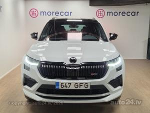 White Skoda Kodiaq 2022 in Tallinn, with an engine capacity of 2.00 L and mileage of 47 thousand km for 38900 €, photo 2 on AUTOMOTO.COM.LV