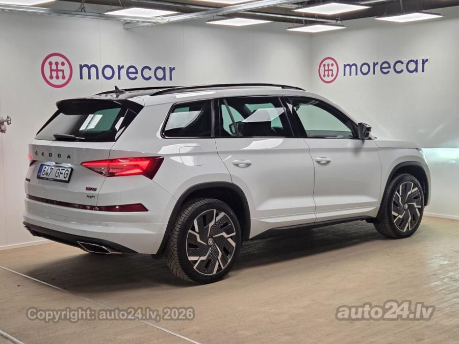 White Skoda Kodiaq 2022 in Tallinn, with an engine capacity of 2.00 L and mileage of 47 thousand km for 38900 €, photo 4 on AUTOMOTO.COM.LV