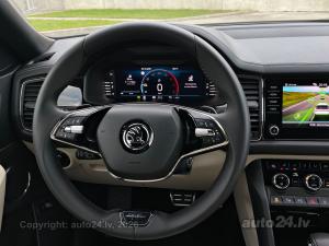 Белый Шкода Kodiaq 2022 в Таллин, объемом двигателя 2.00 л и пробегом 135 тыс. км за 28500 €, фото 15 на AUTOMOTO.COM.LV