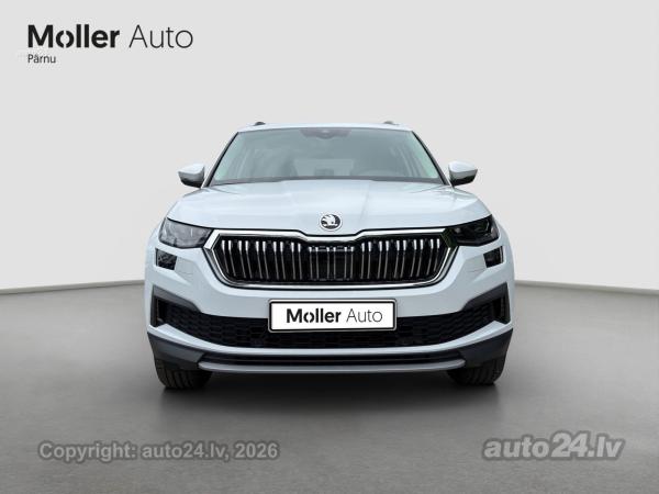 Balts Skoda Kodiaq 2022 Pērnava, ar dzinēja tilpumu 1.50 L un nobraukumu 70 tūkst. km par 29990 €, foto 3 vietnē AUTOMOTO.COM.LV