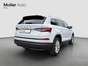 Белый Шкода Kodiaq 2022 в Пярну, объемом двигателя 1.50 л и пробегом 70 тыс. км за 30000 €, фото 3 на AUTOMOTO.COM.LV