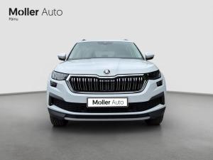Белый Шкода Kodiaq 2022 в Пярну, объемом двигателя 1.50 л и пробегом 70 тыс. км за 30000 €, фото 4 на AUTOMOTO.COM.LV
