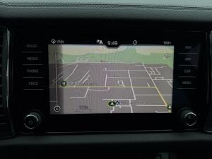 Белый Шкода Kodiaq 2022 в Пярну, объемом двигателя 1.50 л и пробегом 70 тыс. км за 30000 €, фото 9 на AUTOMOTO.COM.LV