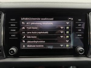 Белый Шкода Kodiaq 2022 в Пярну, объемом двигателя 1.50 л и пробегом 70 тыс. км за 30000 €, фото 13 на AUTOMOTO.COM.LV