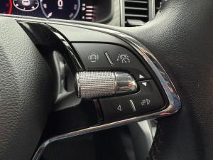 Белый Шкода Kodiaq 2022 в Пярну, объемом двигателя 1.50 л и пробегом 70 тыс. км за 30000 €, фото 17 на AUTOMOTO.COM.LV
