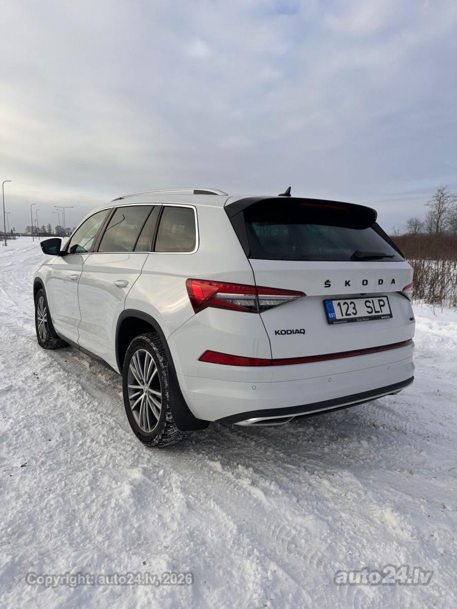 Белый Шкода Kodiaq 2023 в Нарва, объемом двигателя 2.00 л и пробегом 37 тыс. км за 39800 €, фото 3 на AUTOMOTO.COM.LV