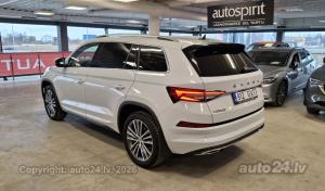 White Skoda Kodiaq 2023 in Tartu, with an engine capacity of 2.00 L and mileage of 37 thousand km for 37900 €, photo 3 on AUTOMOTO.COM.LV