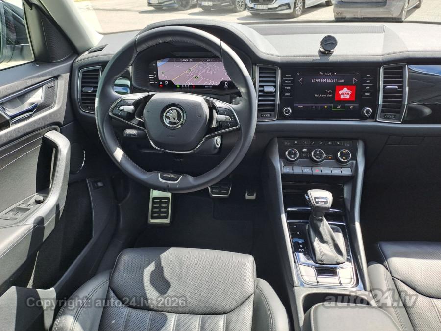 Белый Шкода Kodiaq 2023 в Тарту, объемом двигателя 2.00 л и пробегом 44 тыс. км за 35800 €, фото 4 на AUTOMOTO.COM.LV