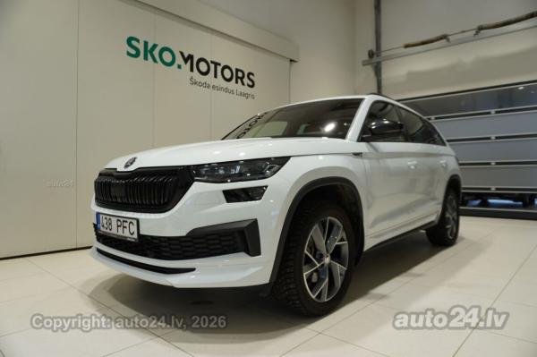 Белый Шкода Kodiaq 2024 в Таллин, объемом двигателя 2.00 л и пробегом 53 тыс. км за 38500 €, фото 1 на AUTOMOTO.COM.LV