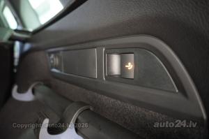 White Skoda Kodiaq 2024 in Tallinn, with an engine capacity of 2.00 L and mileage of 53 thousand km for 38500 €, photo 7 on AUTOMOTO.COM.LV