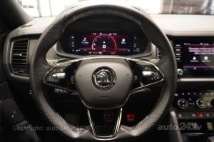 White Skoda Kodiaq 2024 in Tallinn, with an engine capacity of 2.00 L and mileage of 53 thousand km for 38500 €, photo 24 on AUTOMOTO.COM.LV