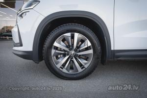 Balts Skoda Kodiaq 2024 Tartu, ar dzinēja tilpumu 2.00 L un nobraukumu 71 tūkst. km par 42900 €, foto 27 vietnē AUTOMOTO.COM.LV