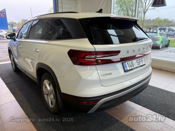 Balts Skoda Kodiaq 2024 Hāpsalu, ar dzinēja tilpumu 2.00 L un nobraukumu 46 tūkst. km par 49251 €, foto 3 vietnē AUTOMOTO.COM.LV