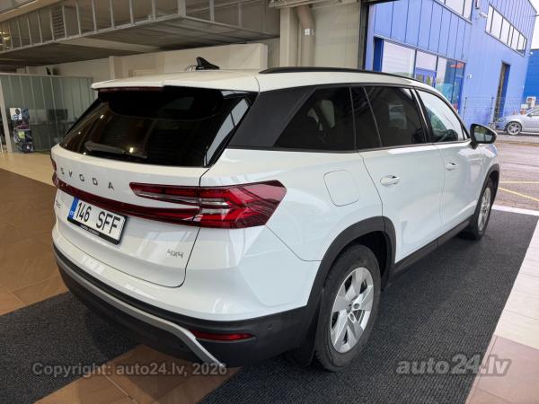 Balts Skoda Kodiaq 2024 Hāpsalu, ar dzinēja tilpumu 2.00 L un nobraukumu 46 tūkst. km par 49251 €, foto 4 vietnē AUTOMOTO.COM.LV
