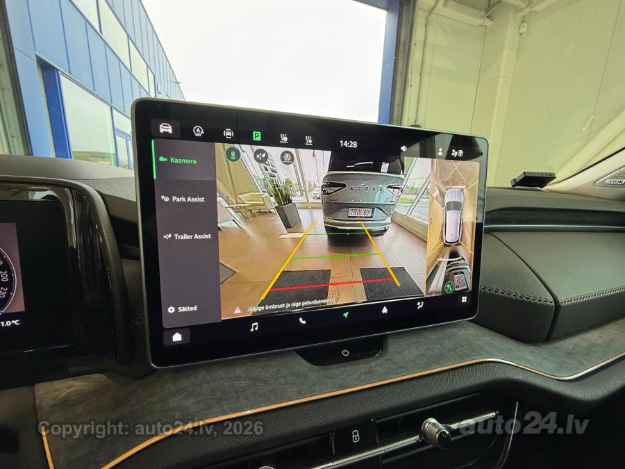 Белый Шкода Kodiaq 2024 в Хаапсалу, объемом двигателя 2.00 л и пробегом 46 тыс. км за 49251 €, фото 22 на AUTOMOTO.COM.LV