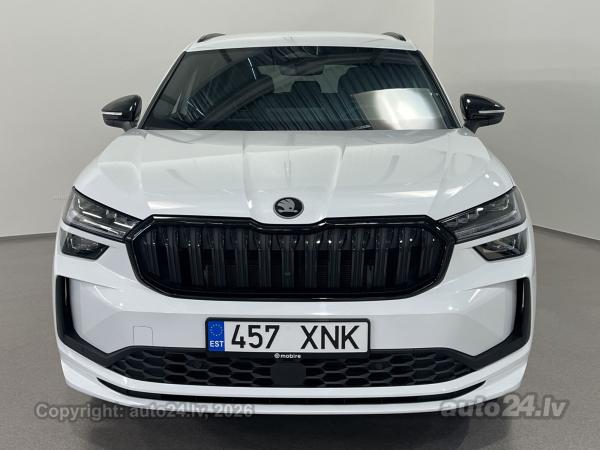 Белый Шкода Kodiaq 2024 в Таллин, объемом двигателя 2.00 л и пробегом 22 тыс. км за 46900 €, фото 3 на AUTOMOTO.COM.LV