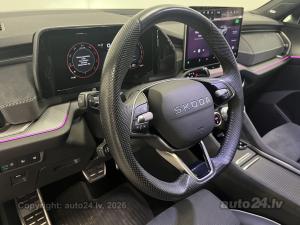 White Skoda Kodiaq 2024 in Tallinn, with an engine capacity of 2.00 L and mileage of 22 thousand km for 46900 €, photo 8 on AUTOMOTO.COM.LV