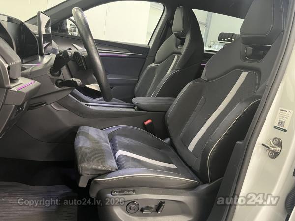 Белый Шкода Kodiaq 2024 в Таллин, объемом двигателя 2.00 л и пробегом 22 тыс. км за 46900 €, фото 10 на AUTOMOTO.COM.LV