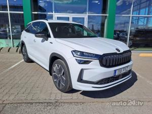Balts Skoda Kodiaq 2025 Tartu, ar dzinēja tilpumu 2.00 L un nobraukumu 0 tūkst. km par 49900 €, foto  vietnē AUTOMOTO.COM.LV