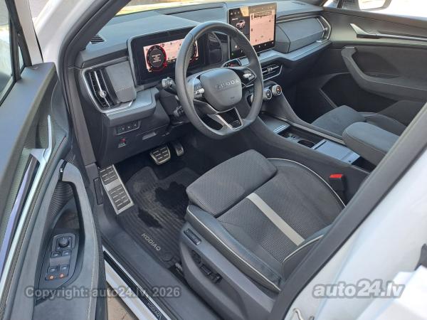 White Skoda Kodiaq 2025 in Tartu, with an engine capacity of 2.00 L and mileage of 0 thousand km for 49900 €, photo 4 on AUTOMOTO.COM.LV