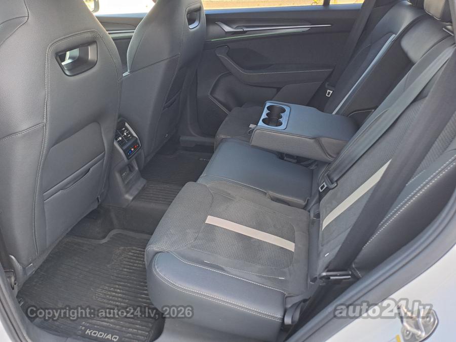 Balts Skoda Kodiaq 2025 Tartu, ar dzinēja tilpumu 2.00 L un nobraukumu 0 tūkst. km par 49900 €, foto 7 vietnē AUTOMOTO.COM.LV