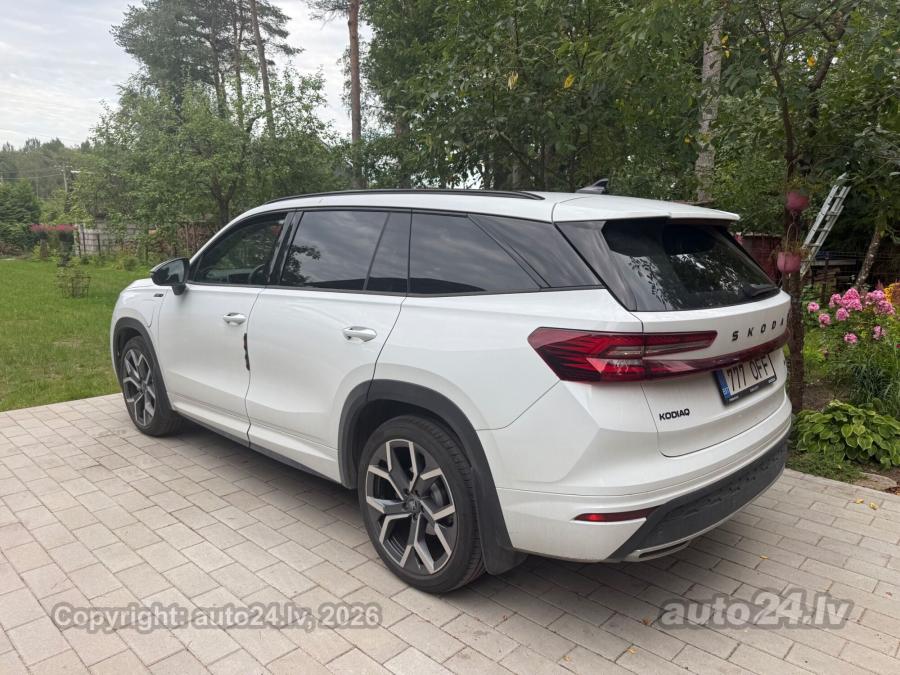 Белый Шкода Kodiaq 2025 в Таллин, объемом двигателя 1.50 л и пробегом 9 тыс. км за 42500 €, фото 3 на AUTOMOTO.COM.LV