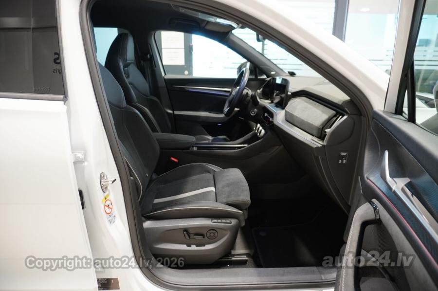 Белый Шкода Kodiaq 2025 в Таллин, объемом двигателя 1.50 л и пробегом 17 тыс. км за 41900 €, фото 17 на AUTOMOTO.COM.LV