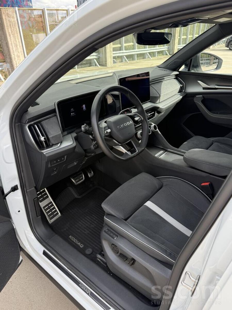 Белый Шкода Kodiaq 2025 в Таллин, объемом двигателя 1.50 л и пробегом 9 тыс. км за 41000 €, фото 11 на AUTOMOTO.COM.LV