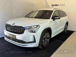 Белый Шкода Kodiaq 2026 в Пярну, объемом двигателя 1.50 л и пробегом 0 тыс. км за 47990 €, фото  на AUTOMOTO.COM.LV