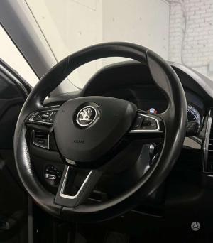 Желтый Шкода Kodiaq 2017 в Клайпеда, объемом двигателя 1.98 л и пробегом 165 тыс. км за 17999 €, фото 9 на AUTOMOTO.COM.LV
