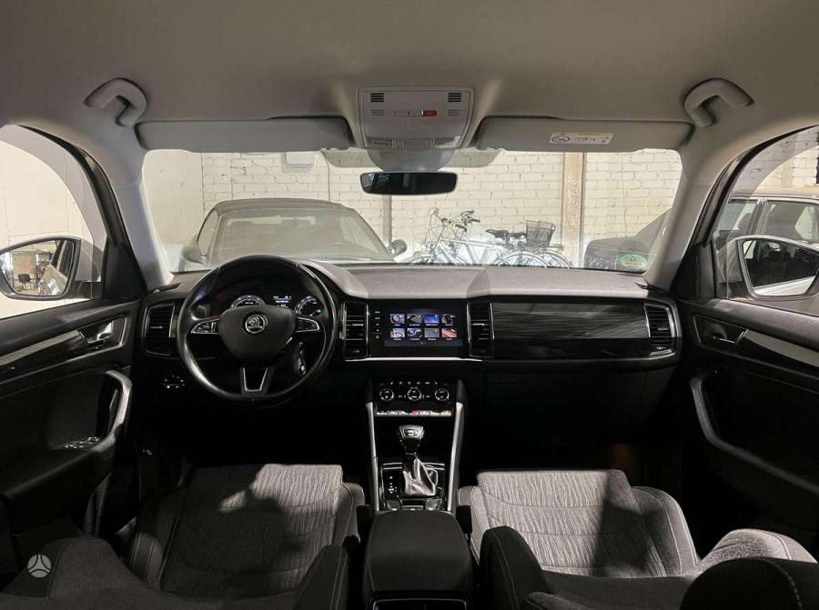 Желтый Шкода Kodiaq 2017 в Клайпеда, объемом двигателя 1.98 л и пробегом 165 тыс. км за 17999 €, фото 25 на AUTOMOTO.COM.LV