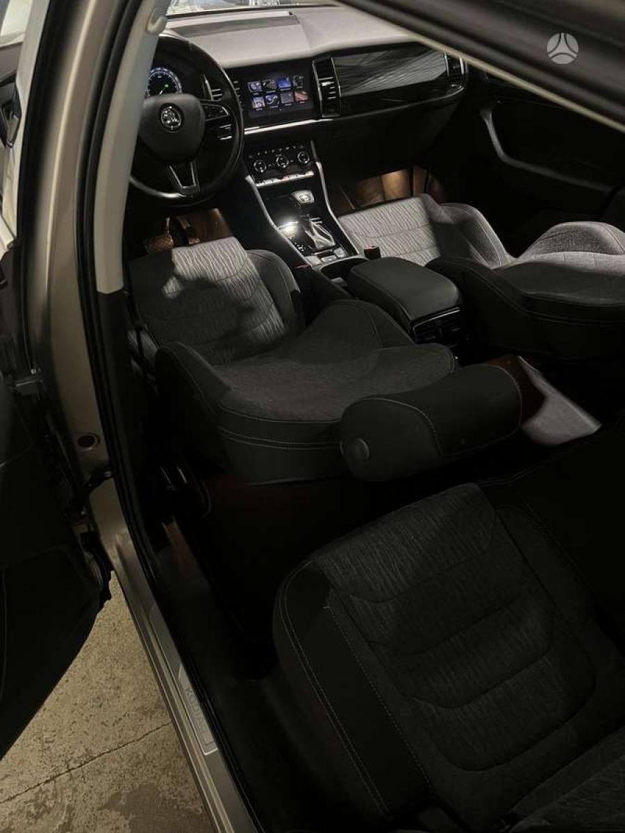 Желтый Шкода Kodiaq 2017 в Клайпеда, объемом двигателя 1.98 л и пробегом 165 тыс. км за 17999 €, фото 30 на AUTOMOTO.COM.LV