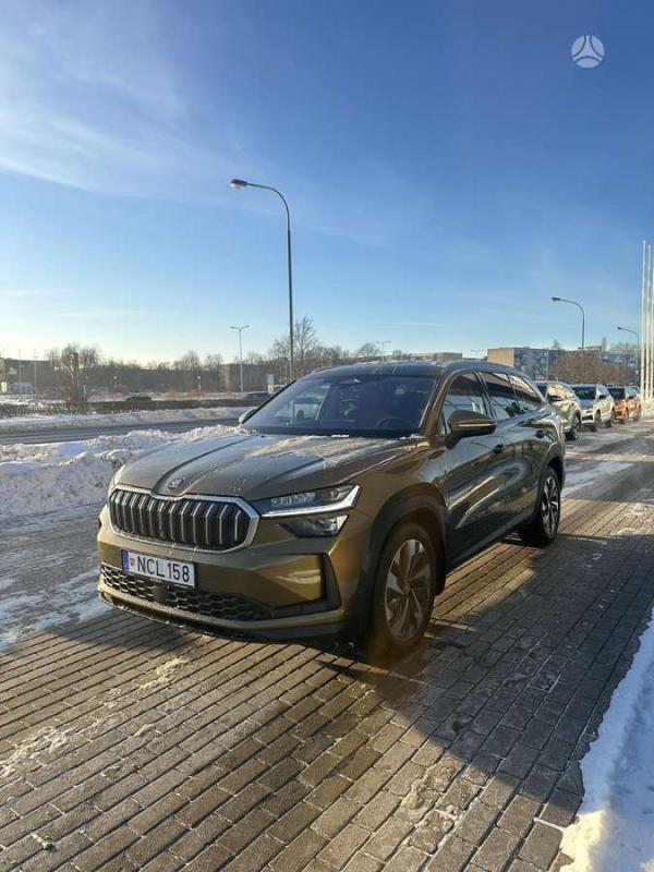Желтый Шкода Kodiaq 2024 в Клайпеда, объемом двигателя 1.97 л и пробегом 24 тыс. км за 42800 €, фото 3 на AUTOMOTO.COM.LV