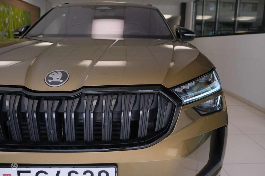 Yellow Skoda Kodiaq 2025 in Vilnius, with an engine capacity of 1.50 L and mileage of 41 thousand km for 38900 €, photo 39 on AUTOMOTO.COM.LV