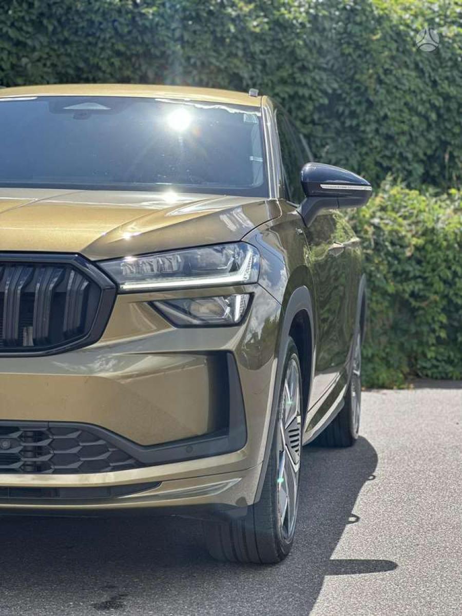 Желтый Шкода Kodiaq 2024 в Вильнюс, объемом двигателя 2.00 л и пробегом 39 тыс. км за 39900 €, фото 4 на AUTOMOTO.COM.LV