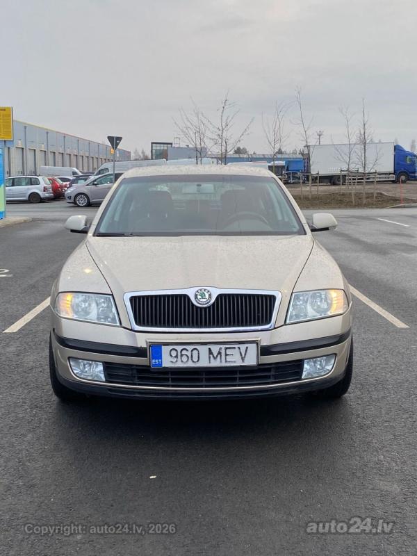 Beige Skoda Octavia 2005 in Tartu, with an engine capacity of 1.60 L and mileage of 175 thousand km for 2990 €, photo 7 on AUTOMOTO.COM.LV