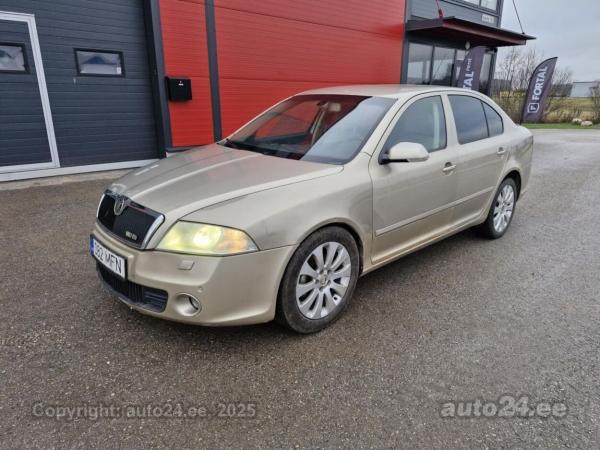 Smilšu krāsa Skoda Octavia 2006 Tallina, ar dzinēja tilpumu 2.00 L un nobraukumu 408 tūkst. km par 1400 €, foto 3 vietnē AUTOMOTO.COM.LV