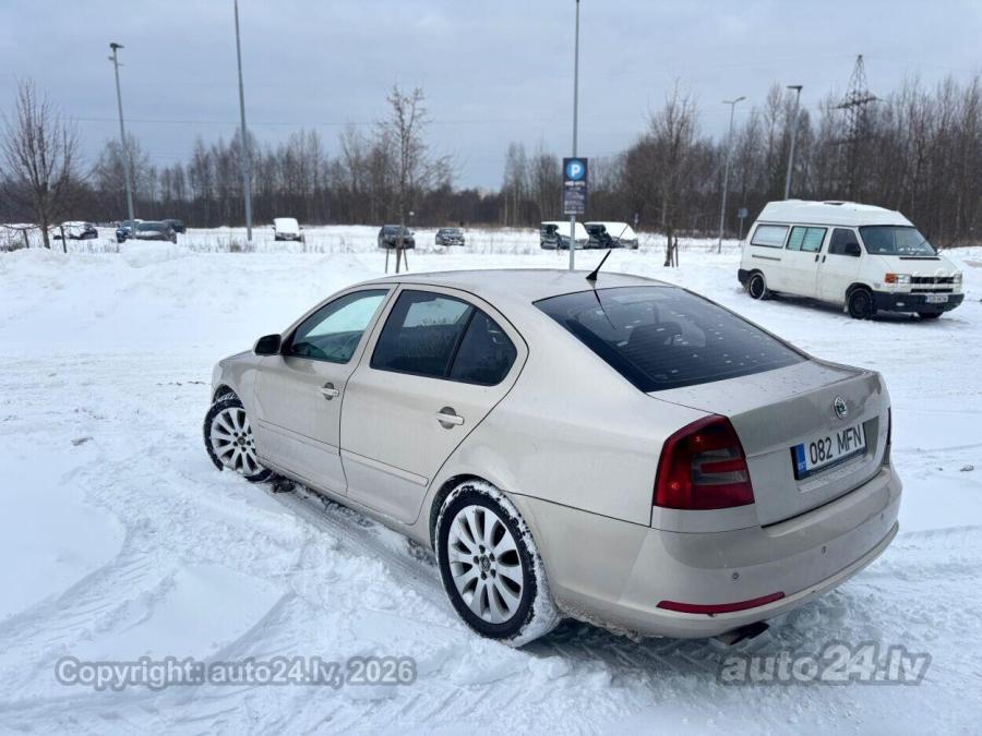 Smilšu krāsa Skoda Octavia 2006 Tallina, ar dzinēja tilpumu 2.00 L un nobraukumu 400 tūkst. km par 1999 €, foto 2 vietnē AUTOMOTO.COM.LV