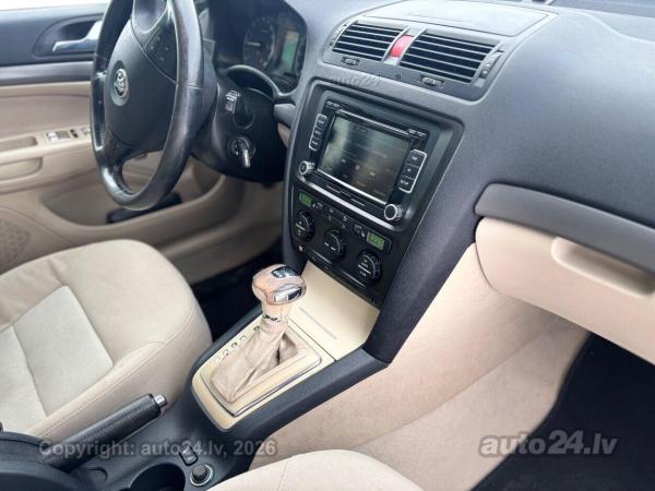 Smilšu krāsa Skoda Octavia 2006 Tallina, ar dzinēja tilpumu 2.00 L un nobraukumu 400 tūkst. km par 1999 €, foto 7 vietnē AUTOMOTO.COM.LV