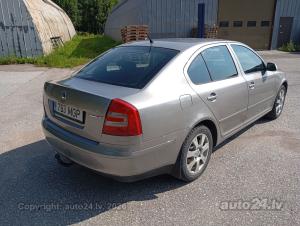 Бежевый Шкода Октавия 2006 в Тарту, объемом двигателя 2.00 л и пробегом 250 тыс. км за 2600 €, фото 4 на AUTOMOTO.COM.LV